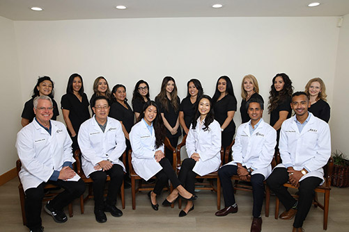 Smile Brands Announces Two New Affiliate Partnerships: Riley Dent...